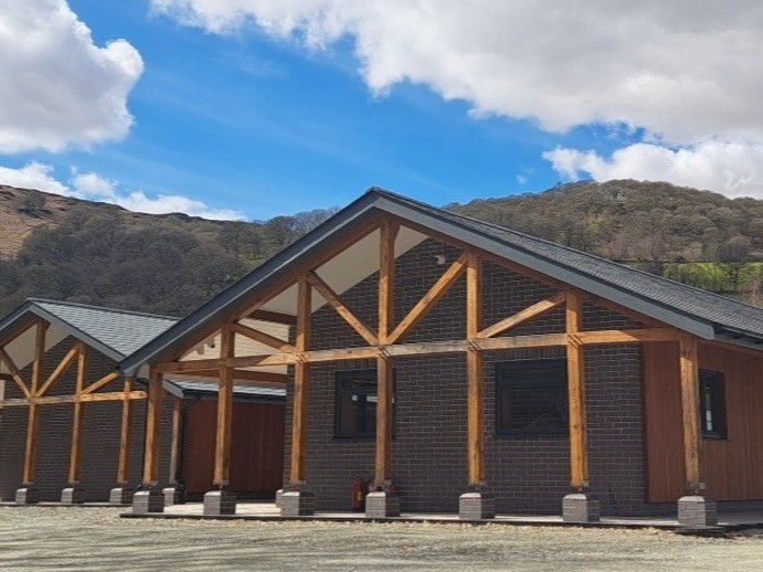 Elan Oaks - Mid Wales Camping and Caravan site